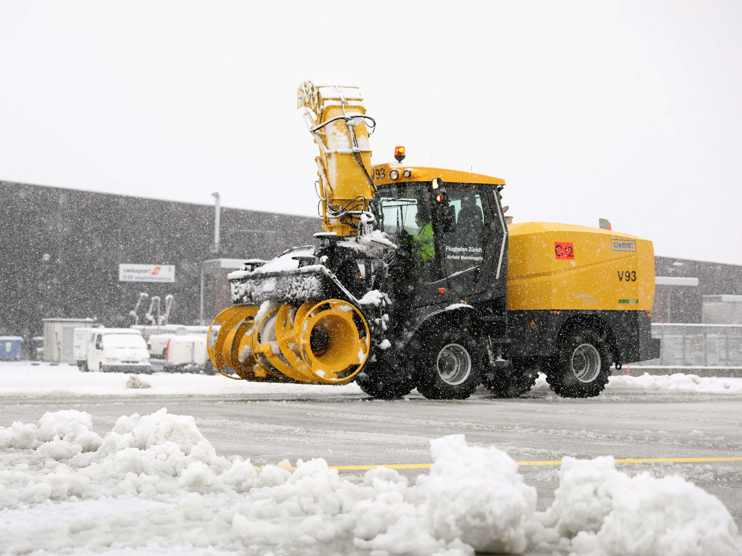 Winter operation – Flughafen Zuerich