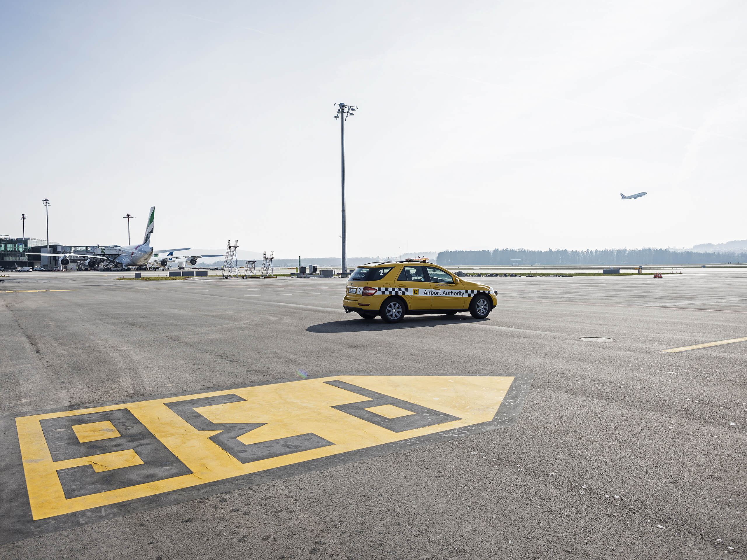 Driving airside – Flughafen Zuerich