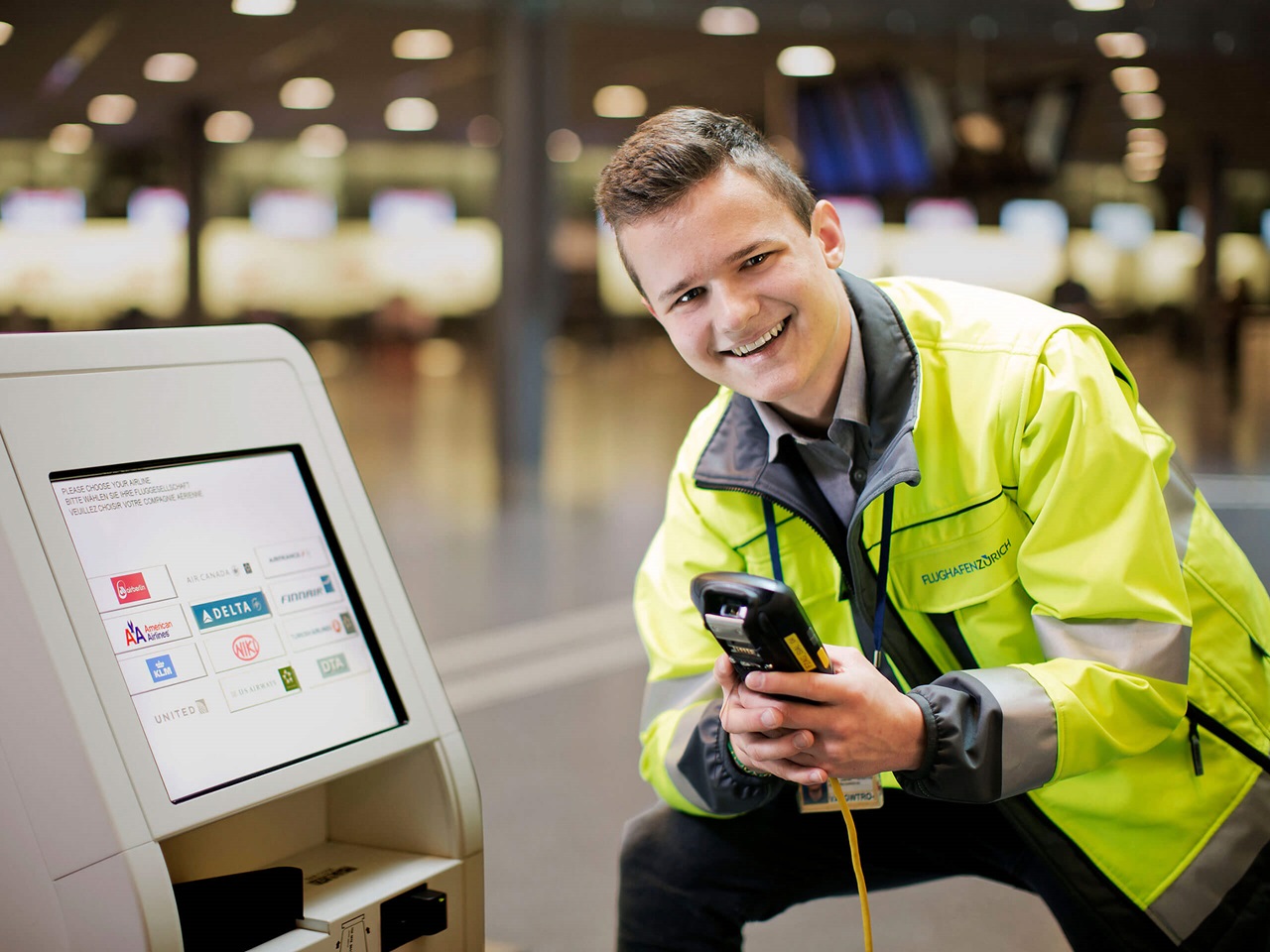 Profi für Hardware und Software – ICT Fachmann/-frau EFZ – Flughafen ...