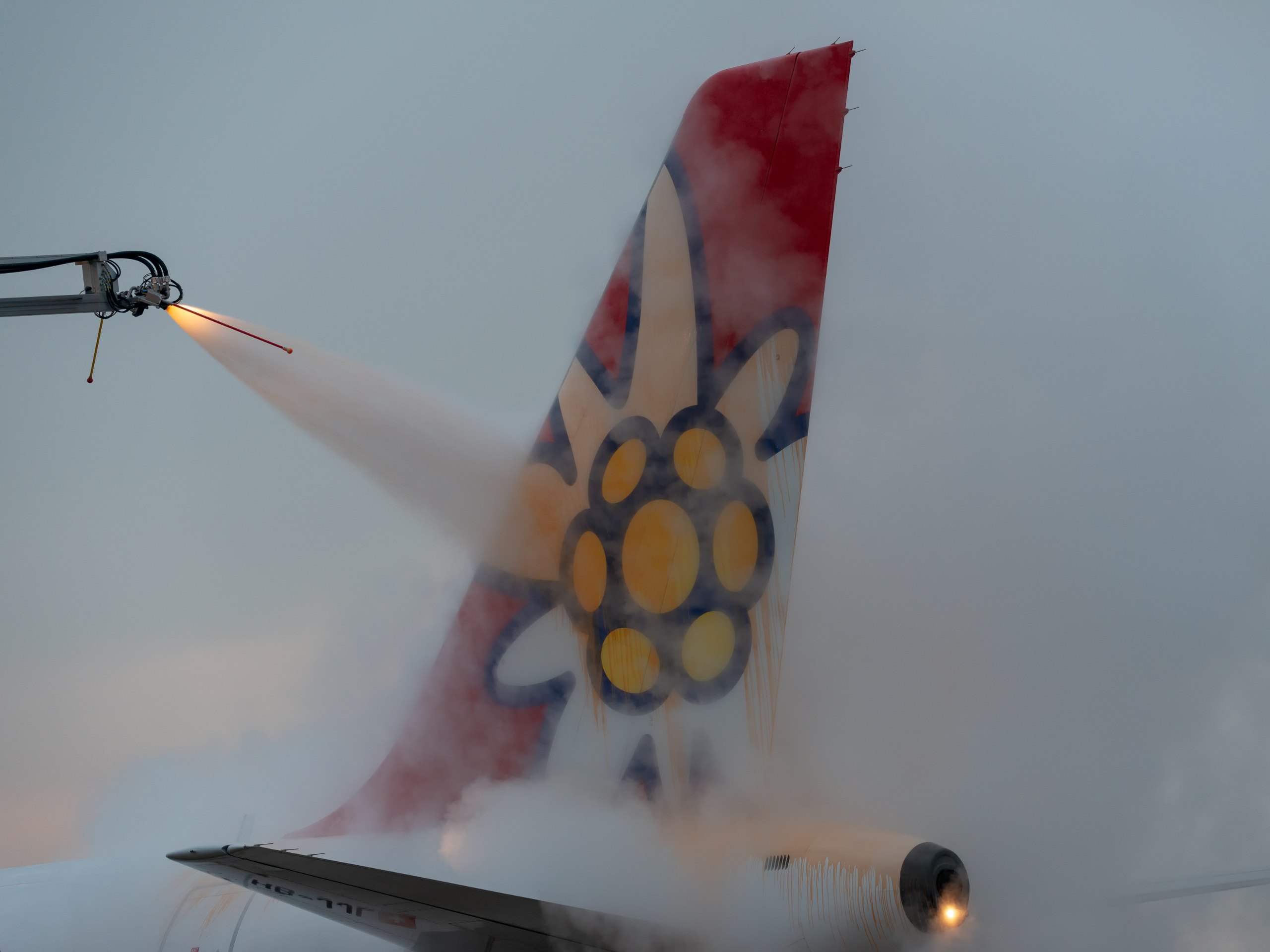 Flugzeug Deicing: Eine effiziente Zusammenarbeit – Flughafen Zuerich