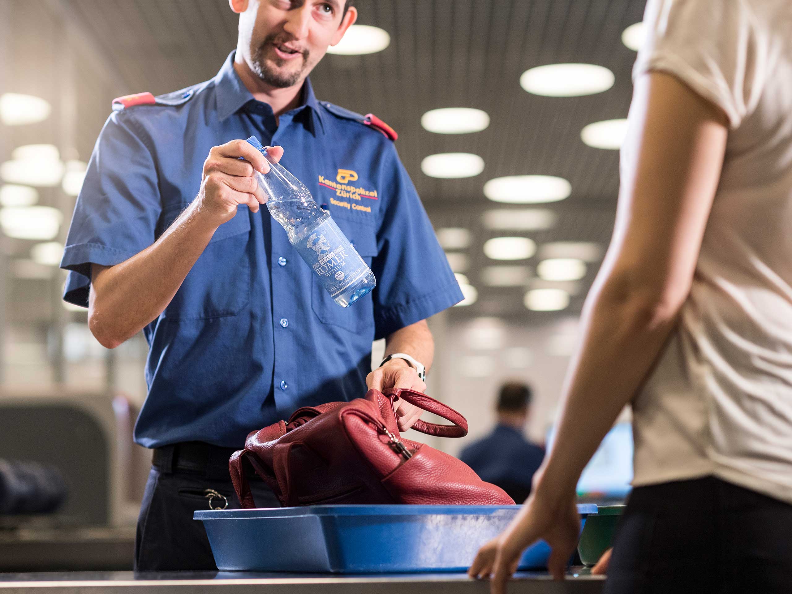 Passagiere & Besucher – Flughafen Zuerich