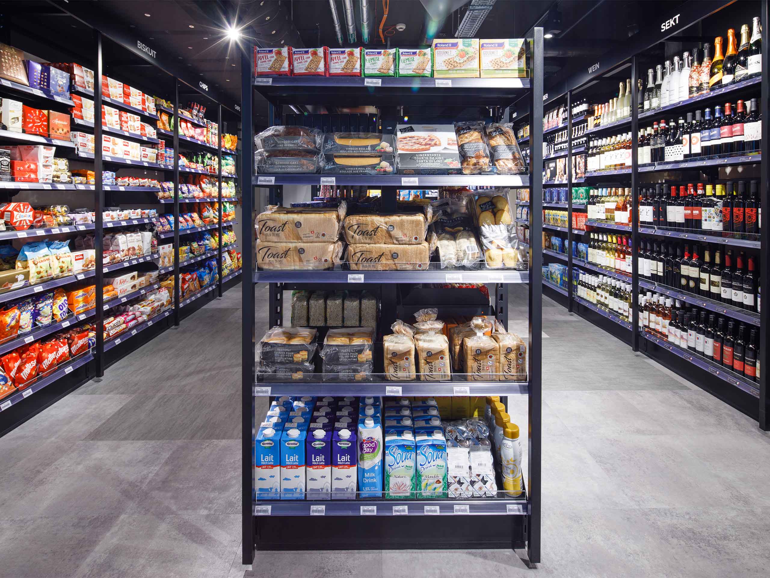 avec – Flughafen Zuerich