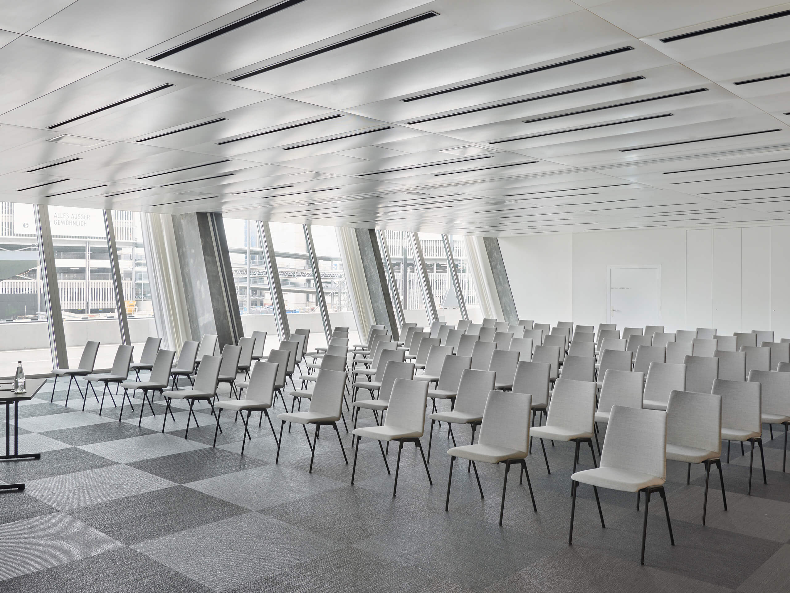 The Circle Convention Center Zurich Airport – Flughafen Zuerich